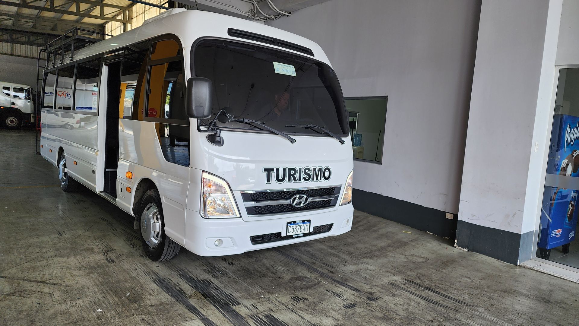 Royal Bus Guatemala | Transporte de Pasajeros Seguro y Confiable