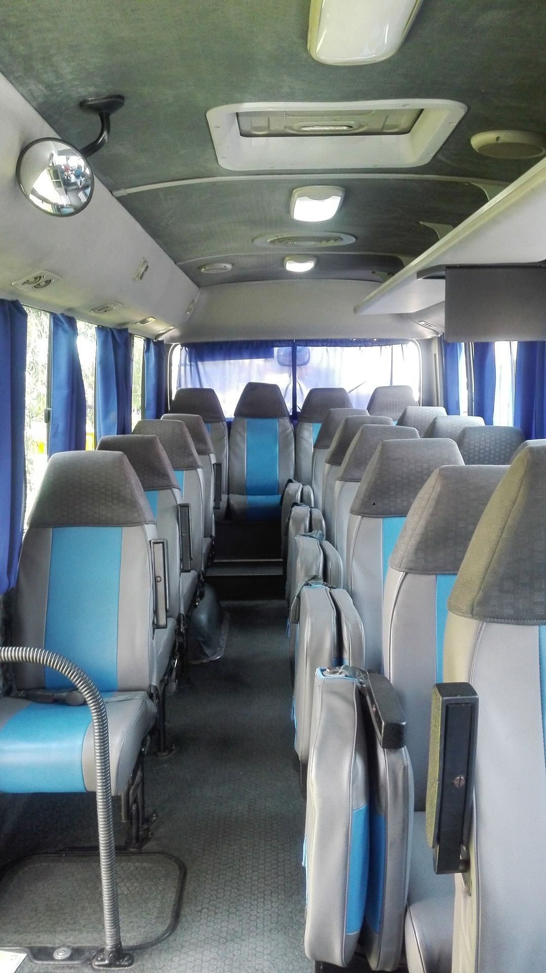 Royal Bus Guatemala | Transporte de Pasajeros Seguro y Confiable